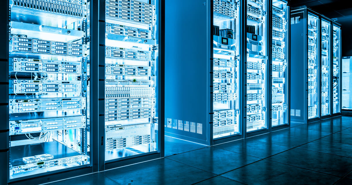 Vad är en dedikerad server? Definition, användning och alternativ - STRATO